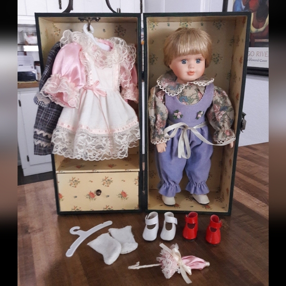 Toys | Vintage Cracker Barrel 12 Porcelain Doll In Wood Box Wextra ...